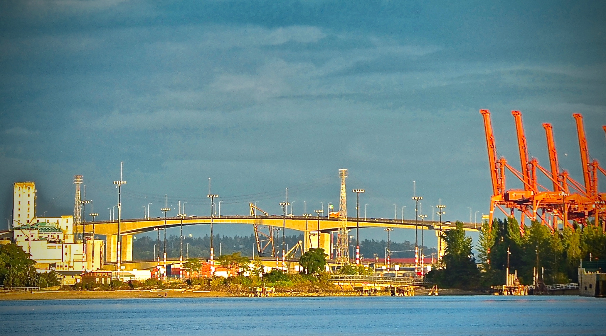 West Seattle High-Rise Bridge engineers prepare for everything by ...